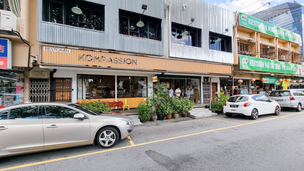 KomPassion at Damansara Kim - Yummy Thai food 😍 - TheFoodBunny